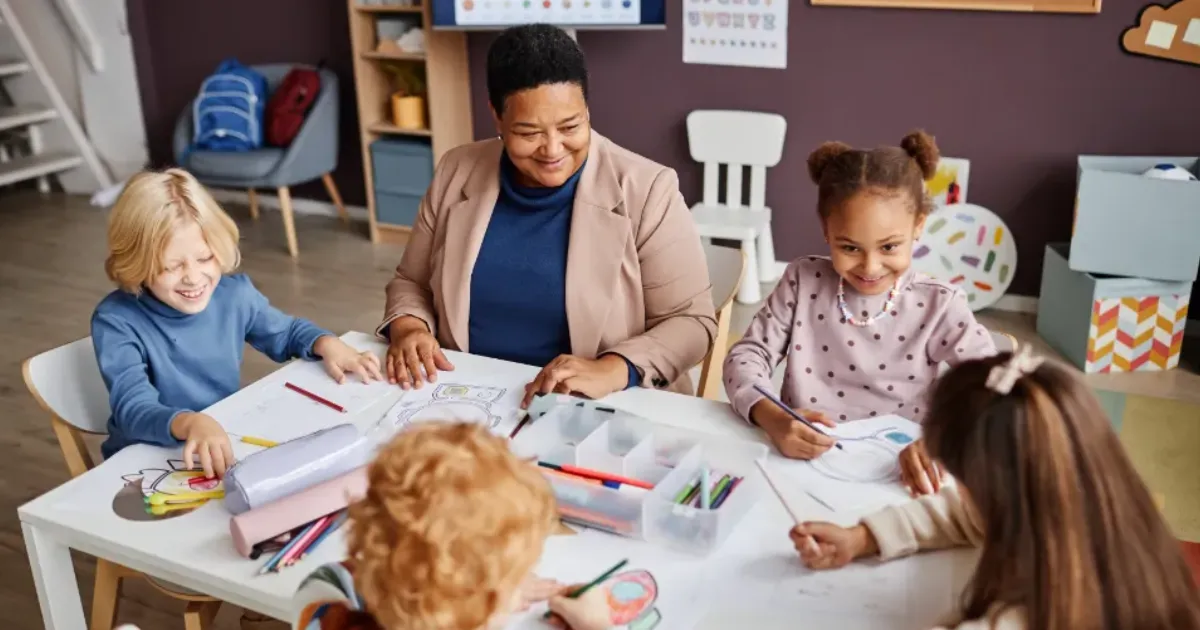 Utbildningen till barnskötare ska bli mer ändamålsenlig - NLL